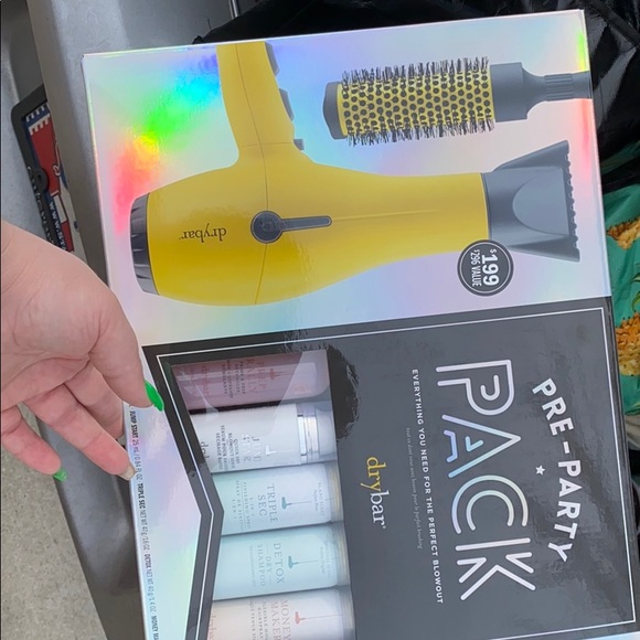 Drybar | Accessories | Drybar Blowdry Kit | Poshmark